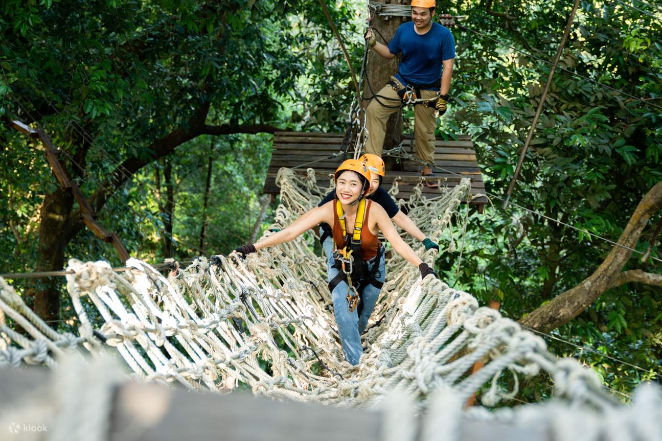 Expérience de tyrolienne au parc aventure Tarzan de Phuket - Klook ...