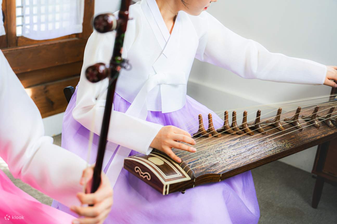 Jinyeon: Korean Traditional Music Performance with Modern vibes - Klook ...