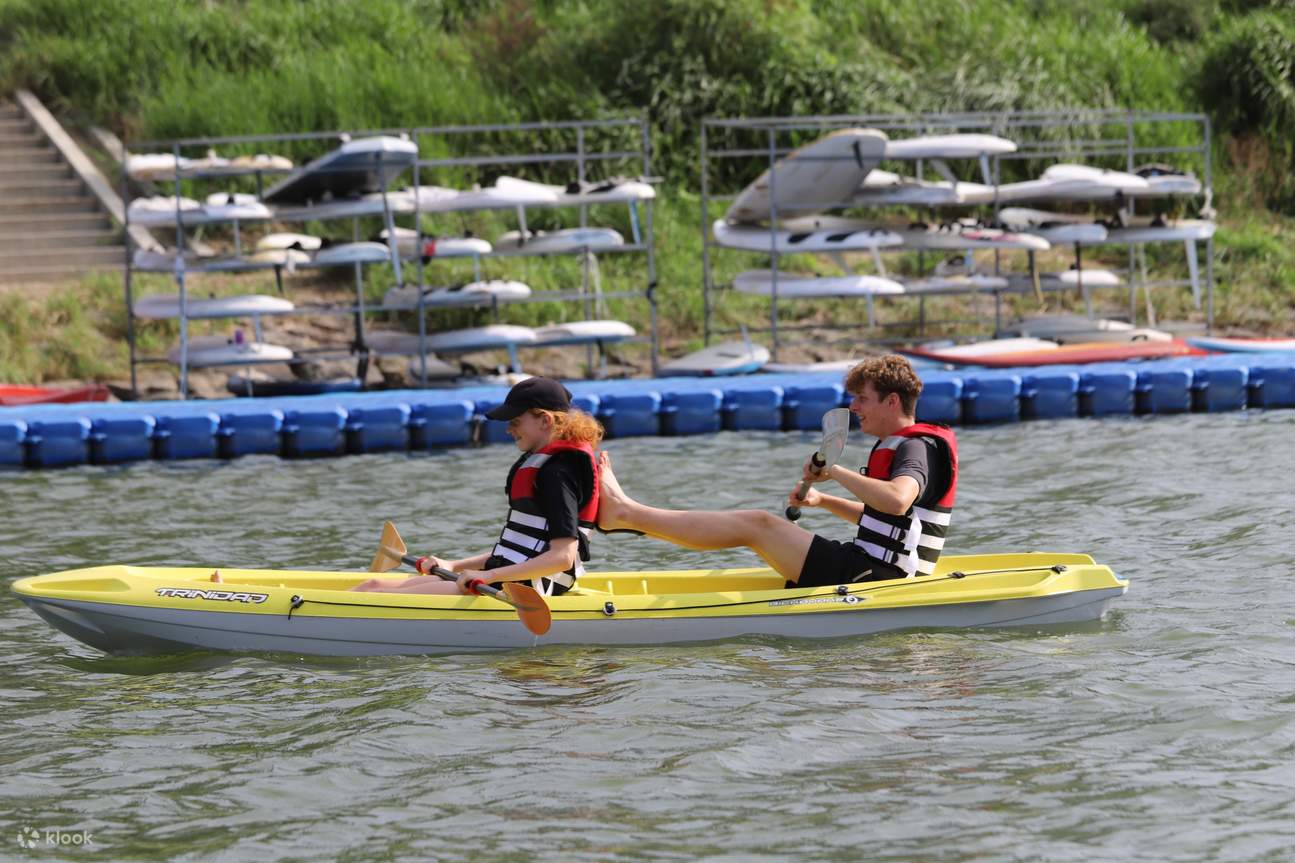 Stand Up Paddle Board (SUP) and Kayak Activities in Han River - Klook