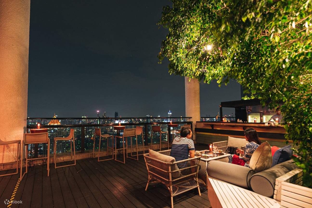 Thai Street Food Dining at Saffron Sky Garden, Banyan Tree Bangkok ...