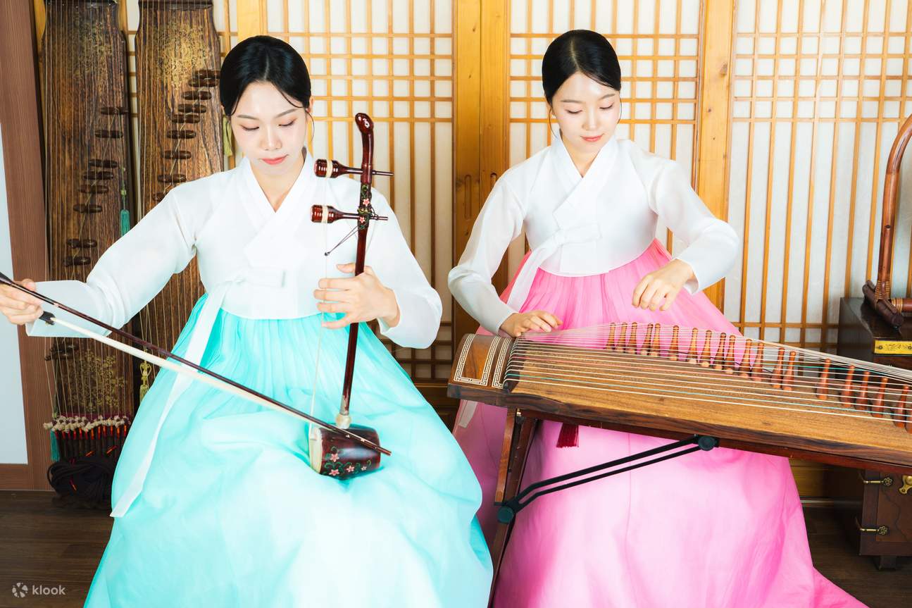 Jinyeon: Korean Traditional Music Performance with Modern vibes - Klook ...