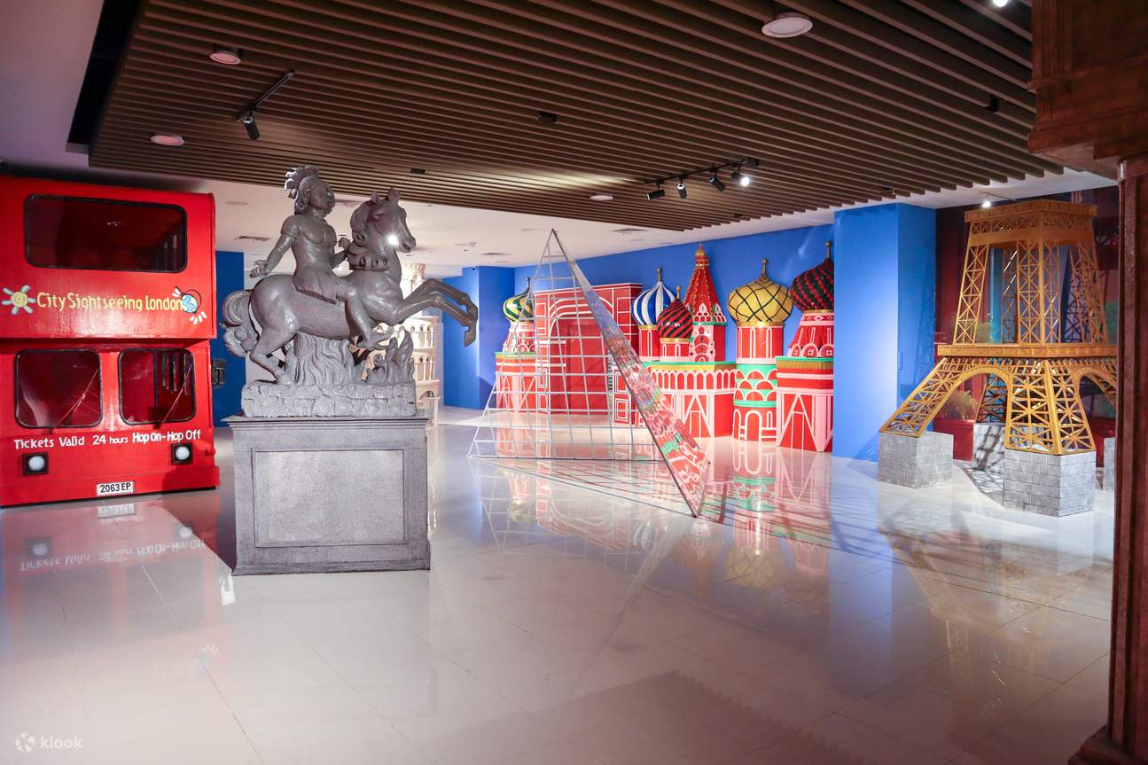 Ticket to the World Museum in Cavite - Klook