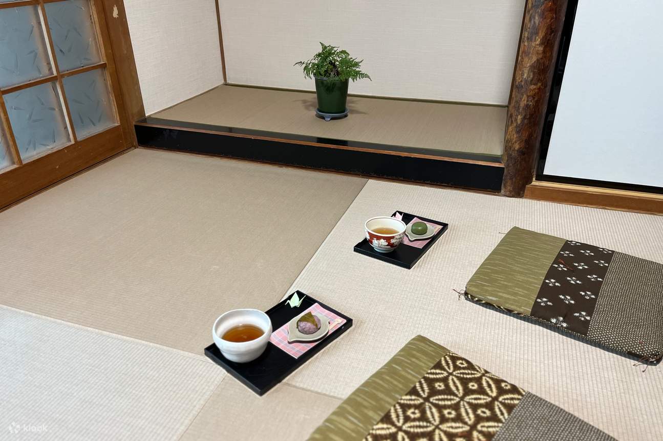 Osaka Area: Private Usui Reiki, Tatami Room, Tea & Wagashi - Klook ...