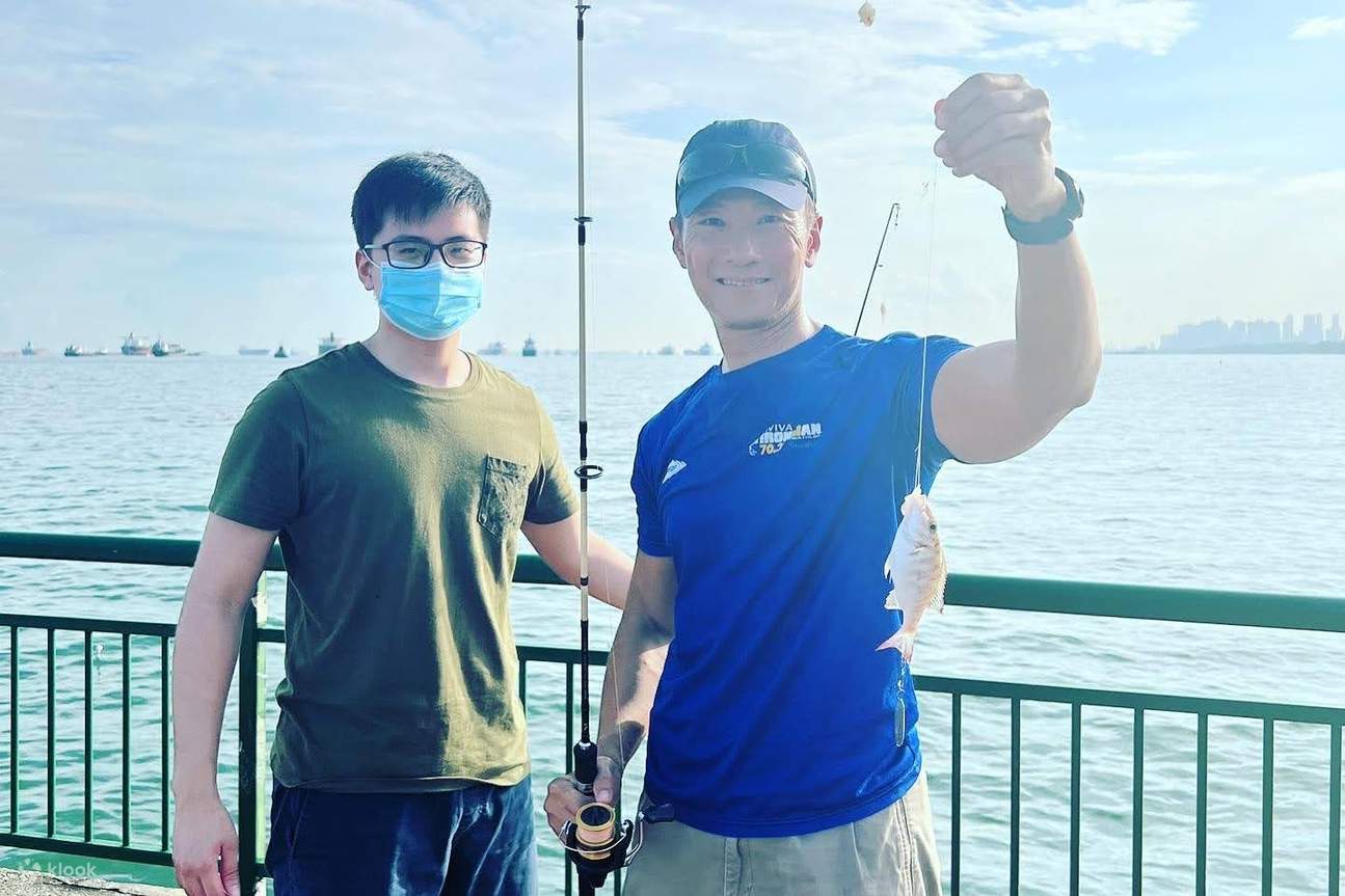 Pier Fishing Experience in Singapore - Klook