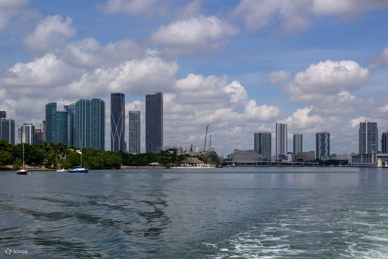 Jelajah Bot Agam Selebriti dan Miami Skylines - Klook Amerika Syarikat