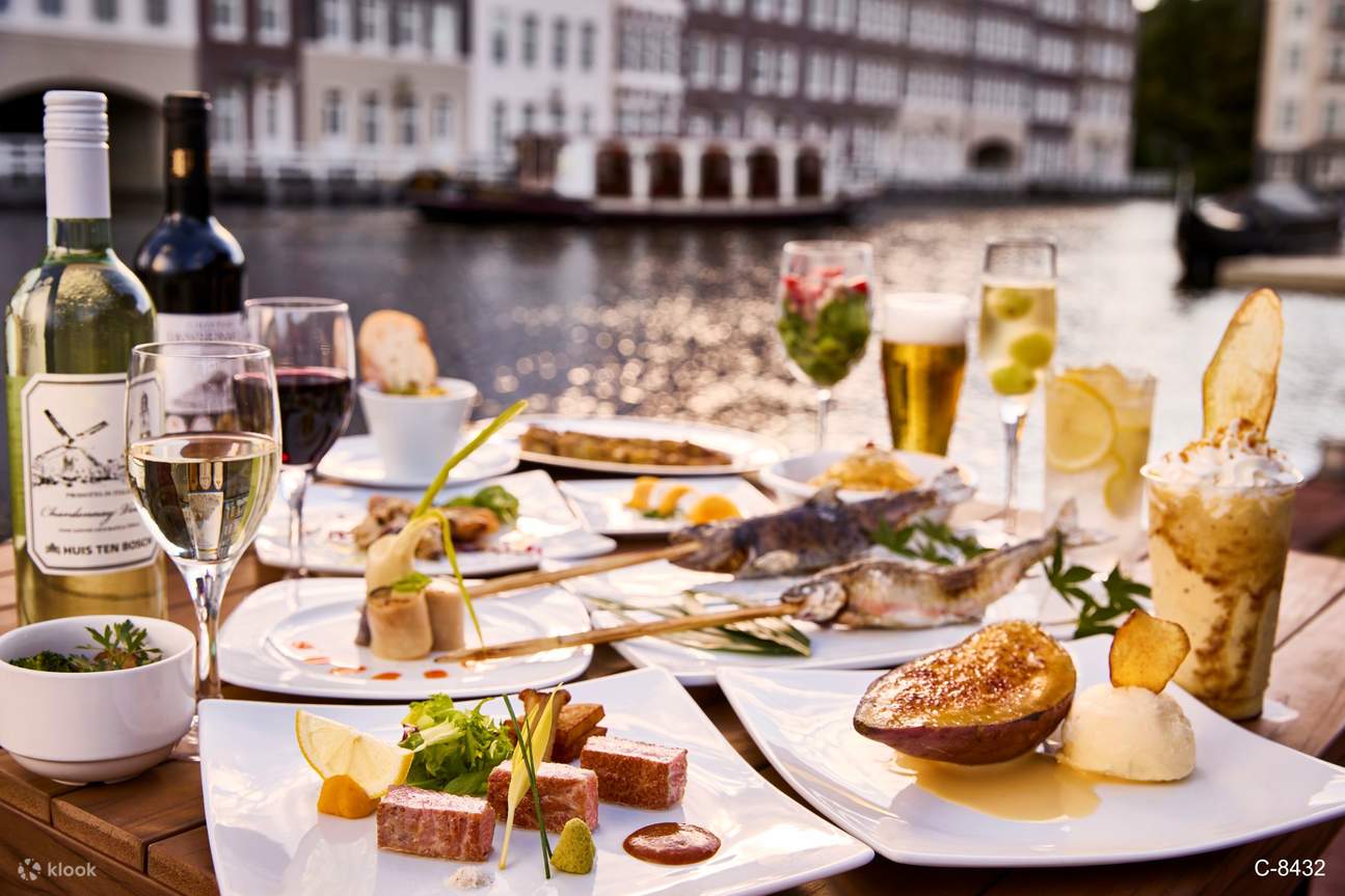 Huis Ten Bosch 1 Day Bus Tour From Tenjin - Klook