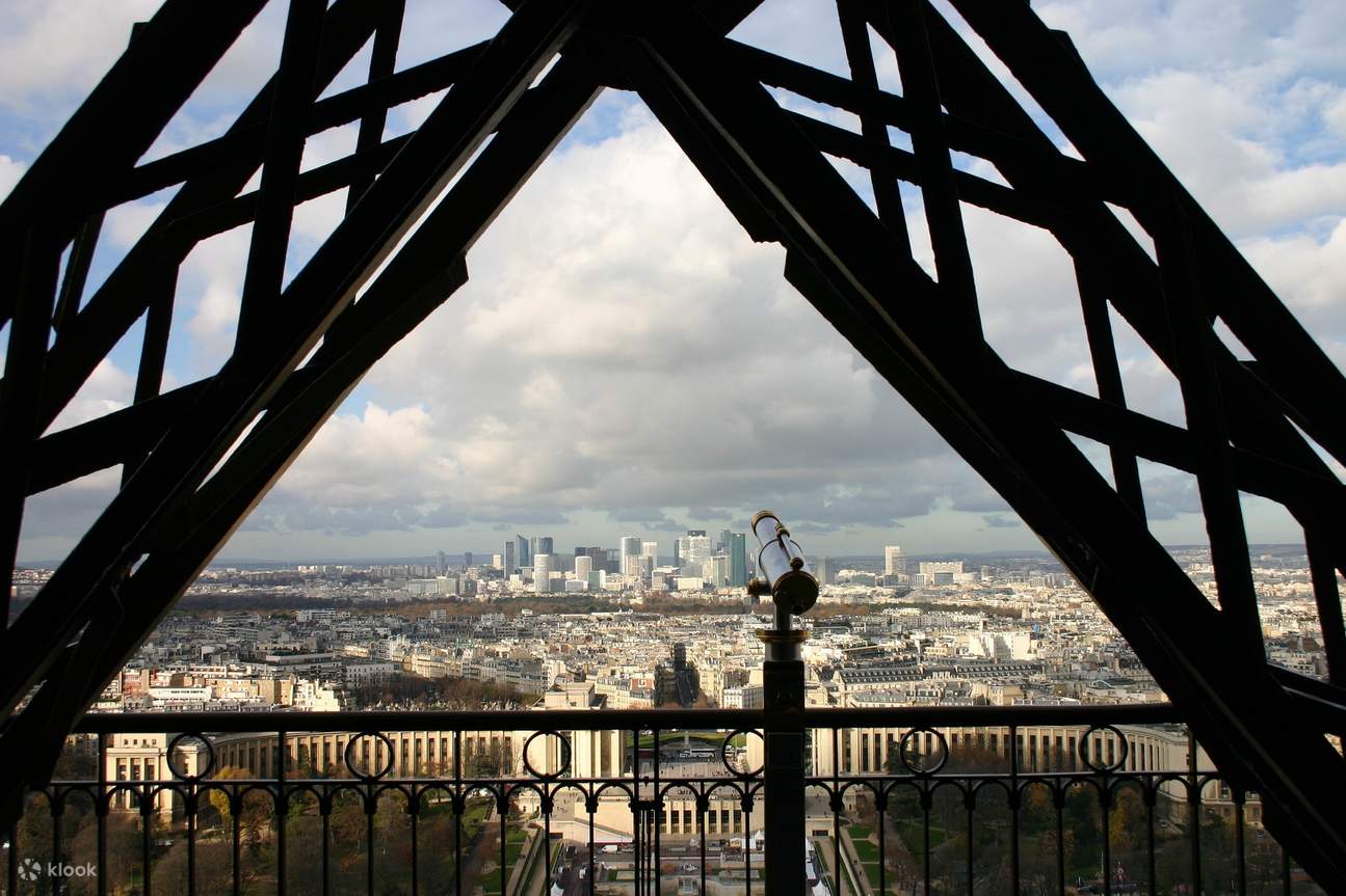 Eiffel Tower Guided Tour in Paris, France - Klook