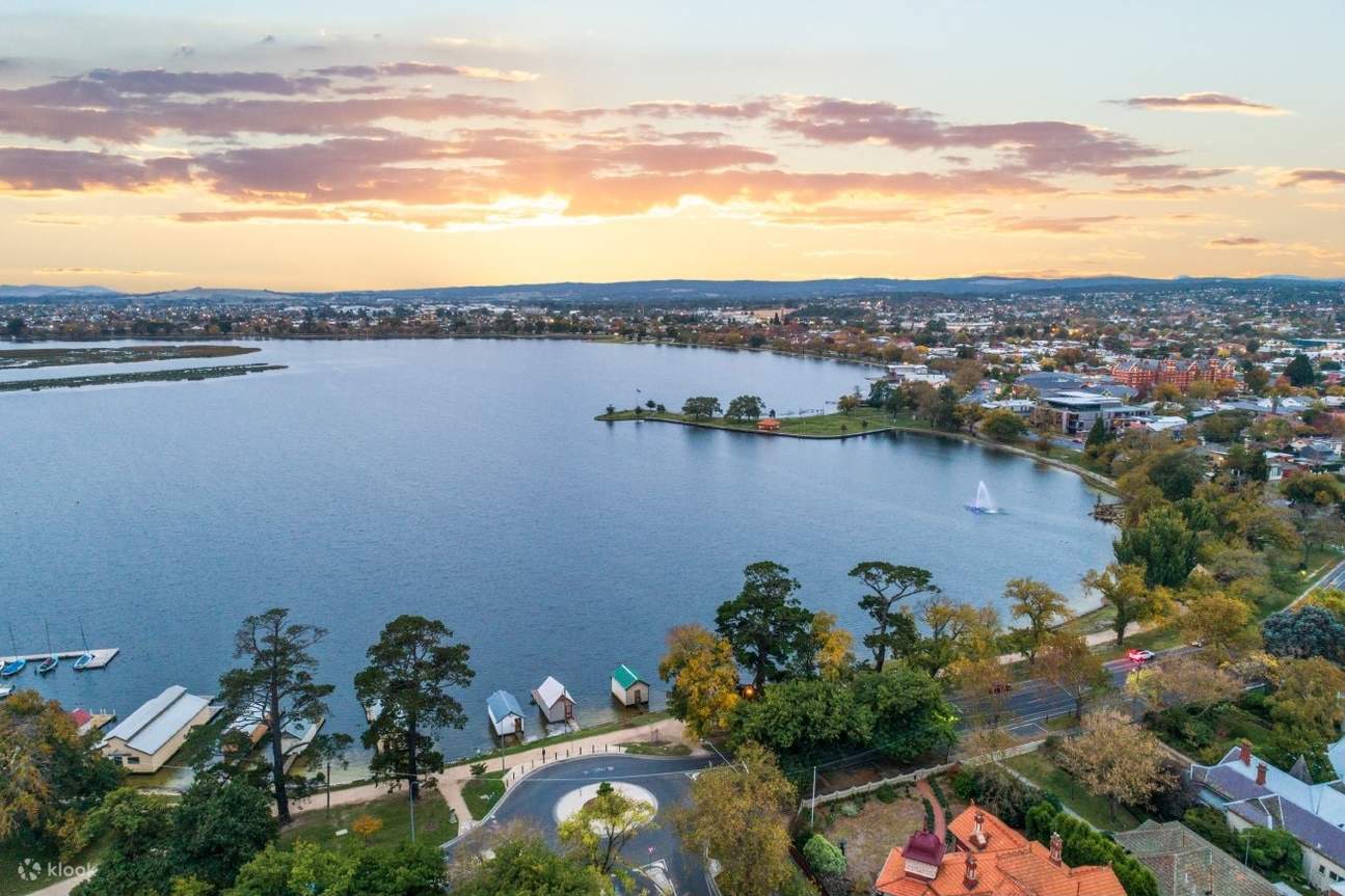 Sovereign Hill and Ballarat Wildlife Park One Day Tour - Klook