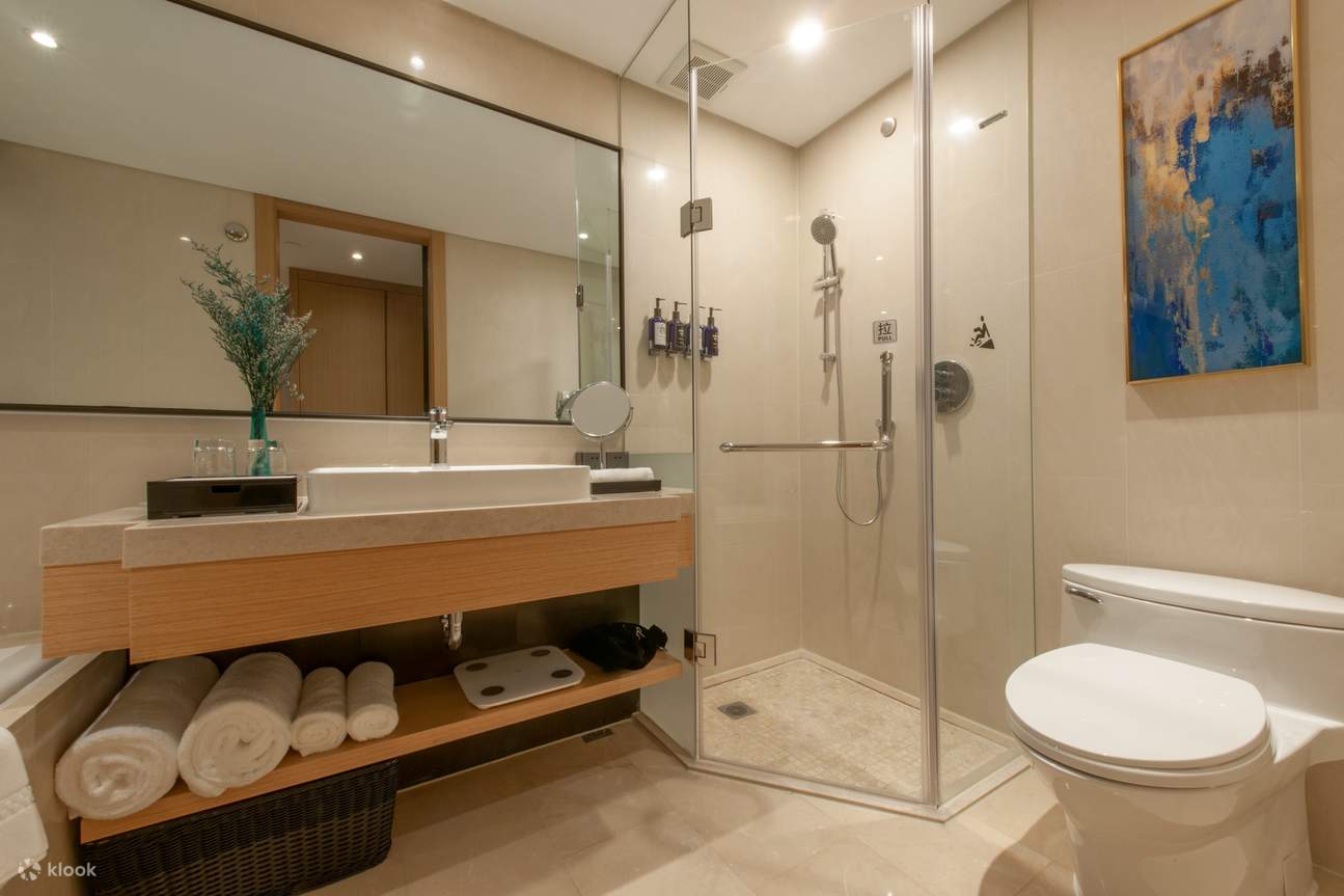 Shanghai Baixia Pagoda Junting Design Hotel - Klook