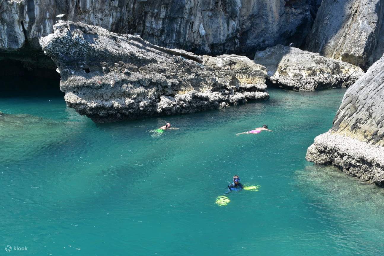 Join In 4 Island Snorkel Tour To Emerald Cave Dengan Speed Boat Dari ...
