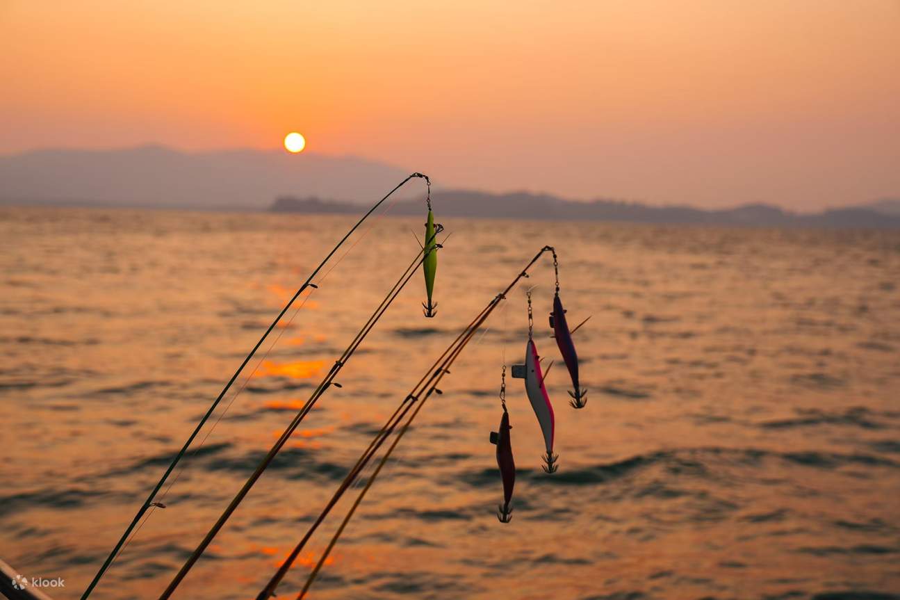 Sunset Shabu & Squid Fishing Private by Big Boat in Phuket - Klook