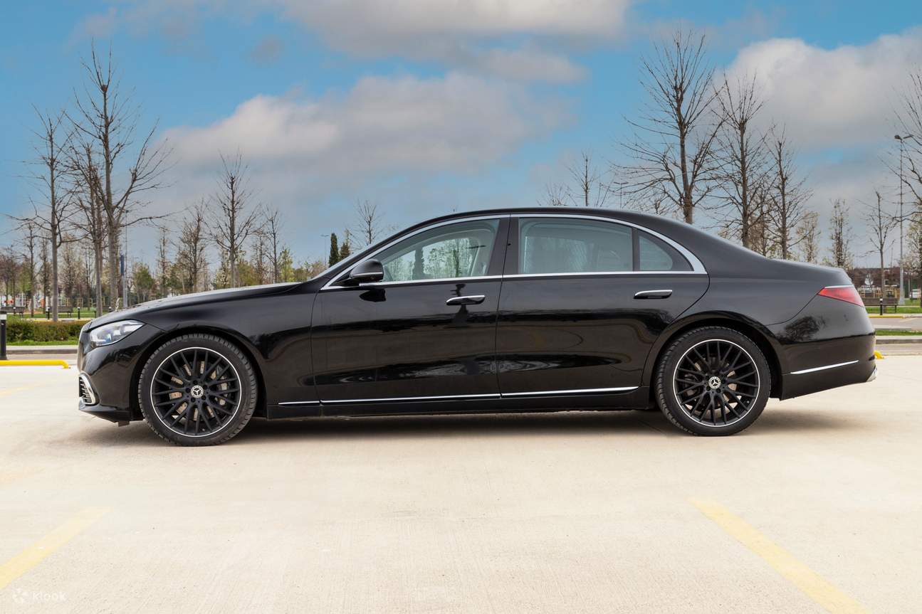 VIP Private Tour with Mercedes S class - Klook