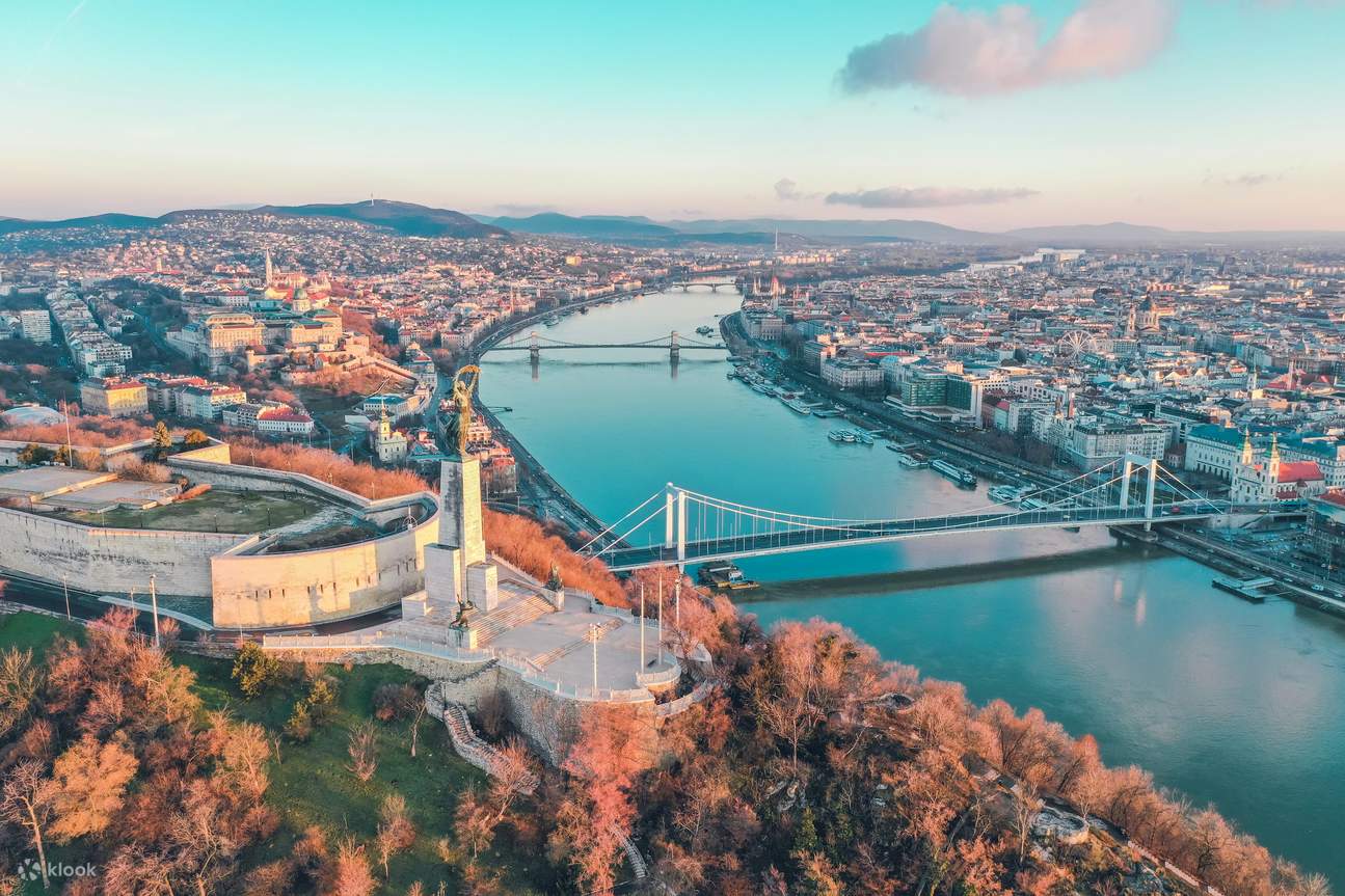 From Bratislava: Guided day tour to Budapest - Klook Hong Kong