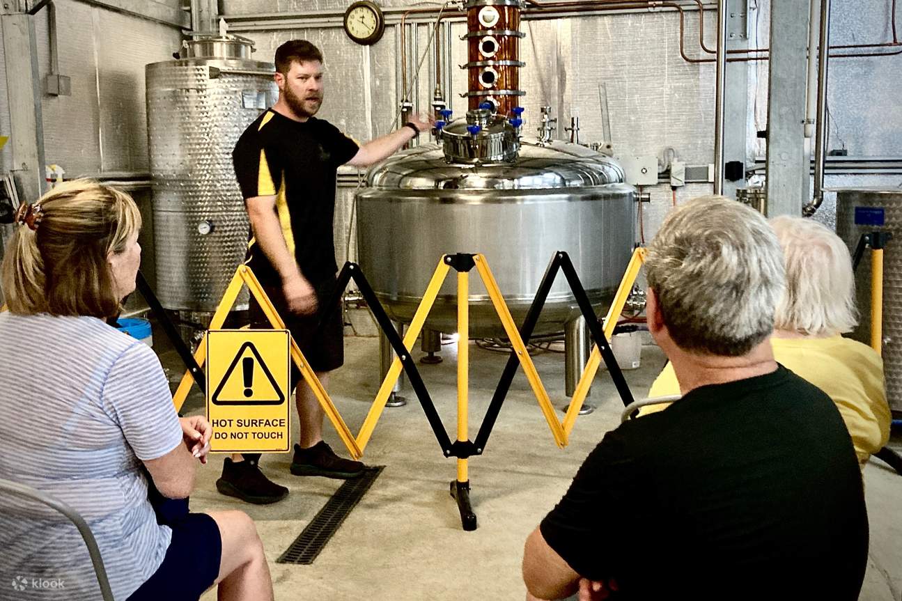Dongara Liquor & Lunch Walking Tour - Klook