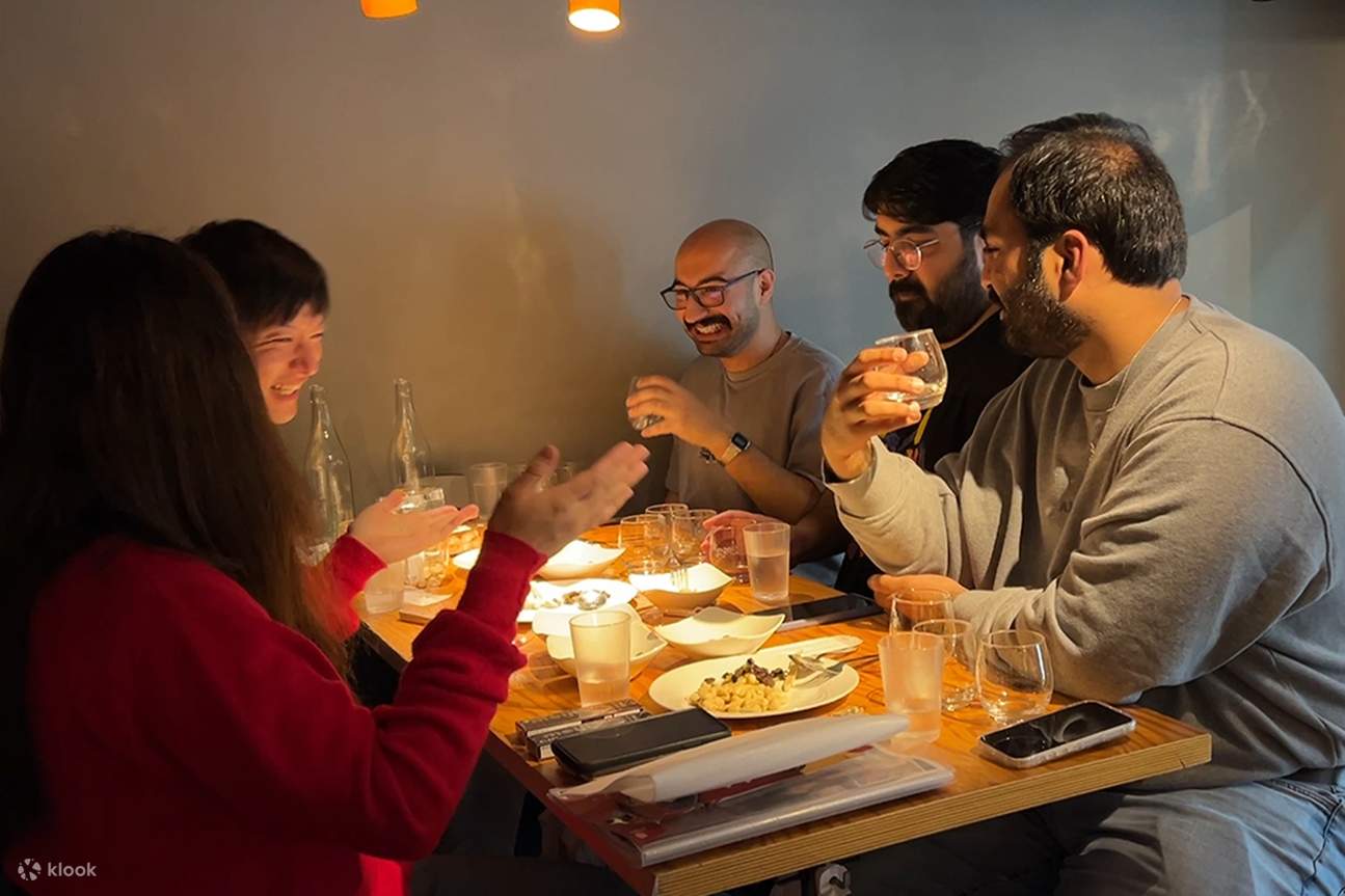 Tour Ilimitado de Degustación de Sake y Maridajes Personalizados en ...