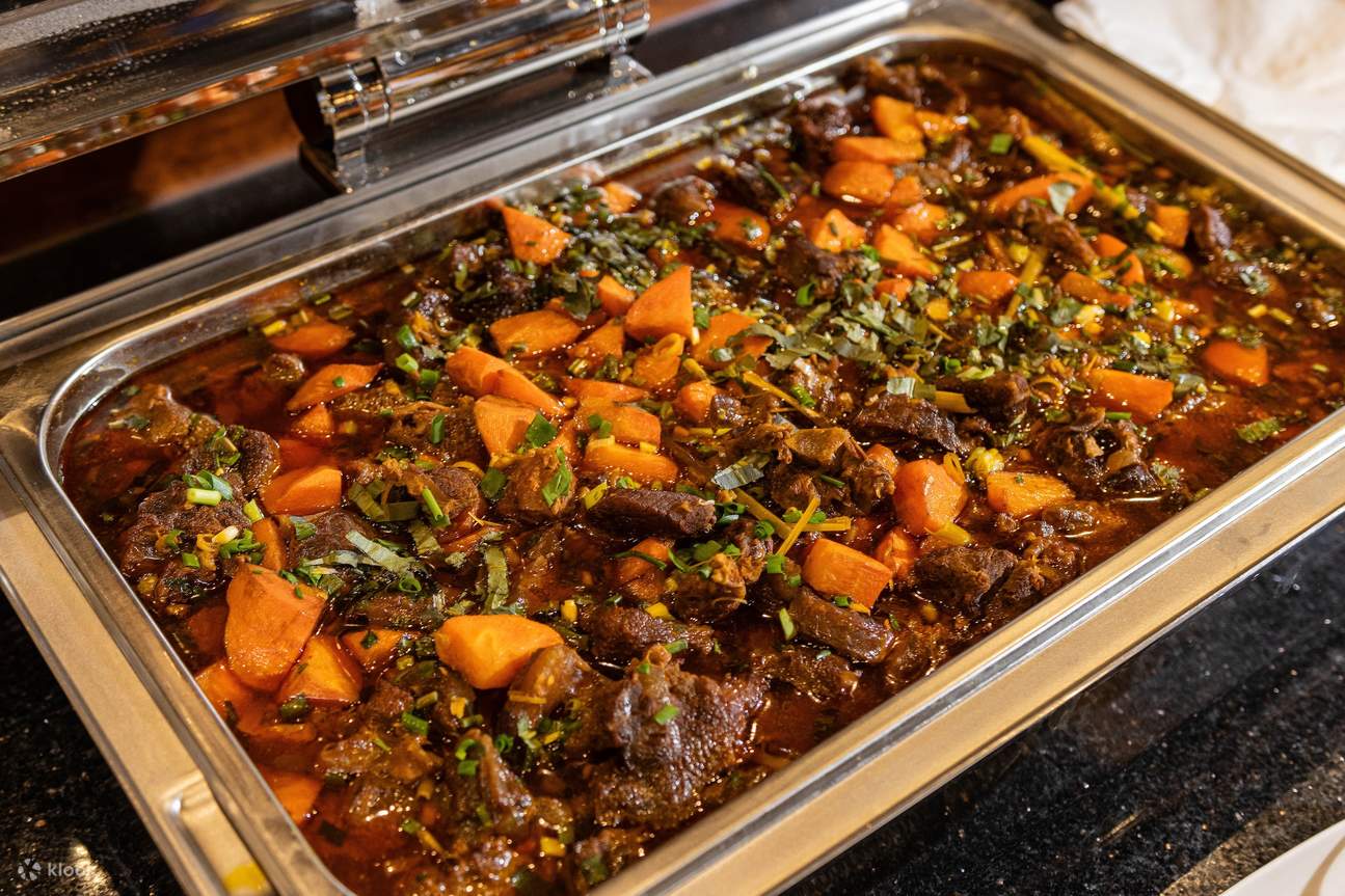 Dining Experience at Seafood Station by Ambassador Cruise - Klook