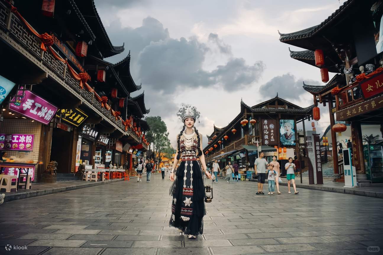 Meet Enshi 5-day tour (4-diamond/5-diamond hotel + 24h pick-up/drop-off ...