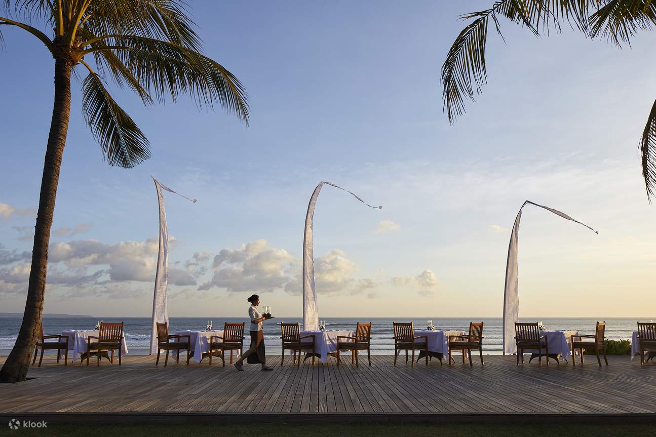 Breeze Restaurant Dining Experience in The Samaya Seminyak Bali - Klook ...