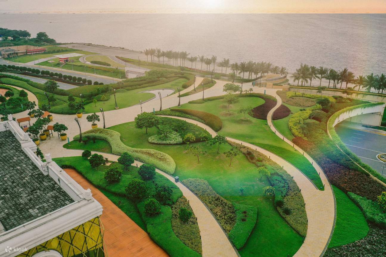 Sole-ful Walking Tour at Okada Manila - Klook India