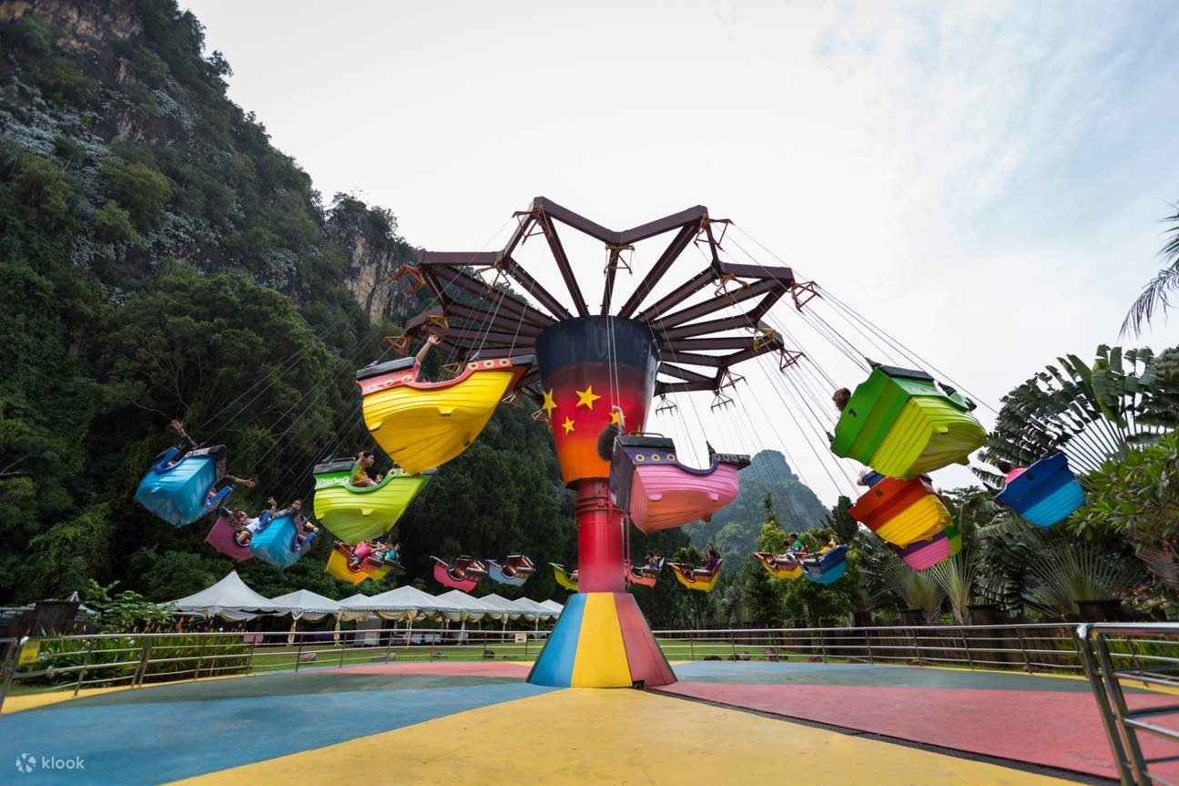 Lost World of Tambun Ticket in Ipoh with Round Trip Shared Transfer ...