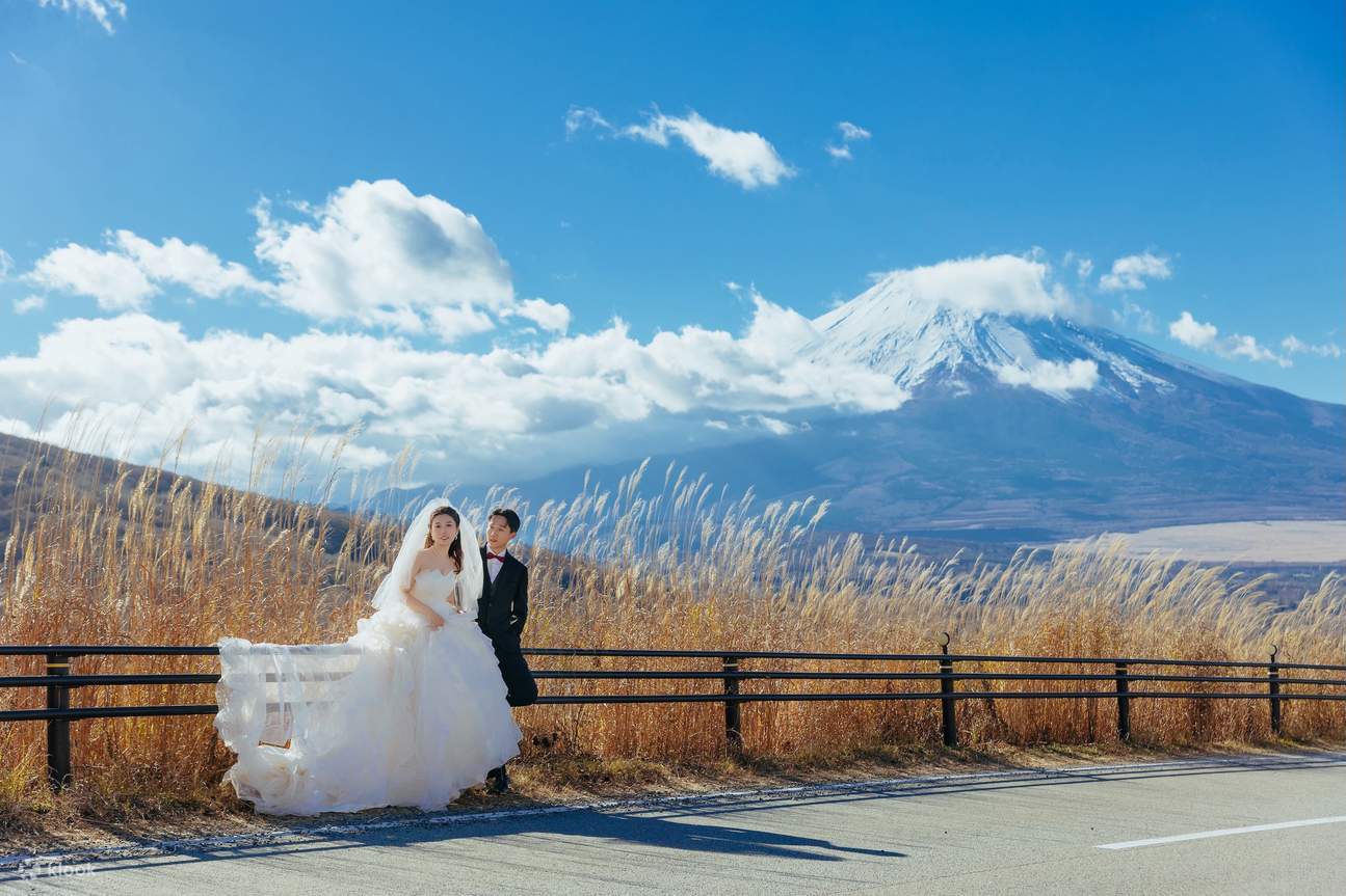 Tokyo & Mt. Fuji Wedding Dress Kimono One-Day Pre-Wedding Photoshoot ...