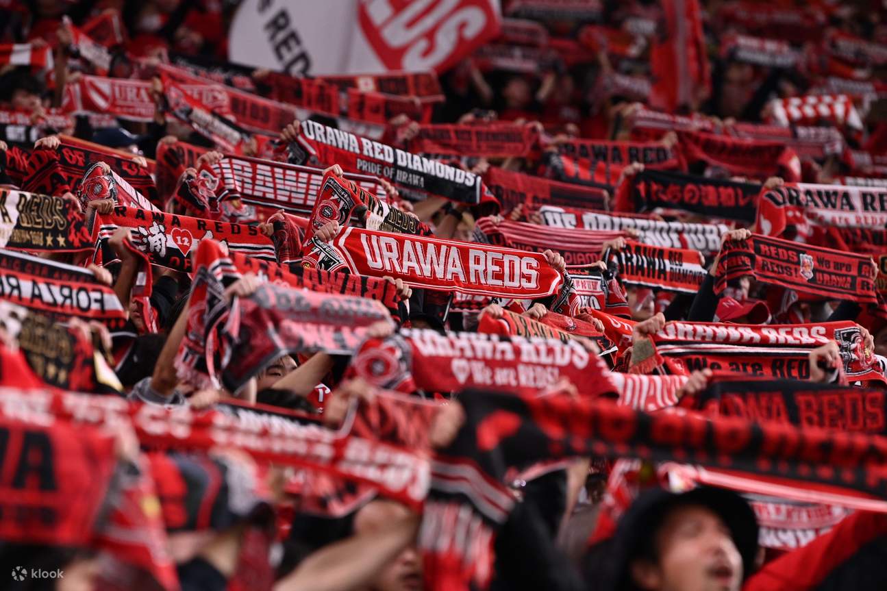 PIALA LEVAIN YBC LIGA J - Klook Indonesia