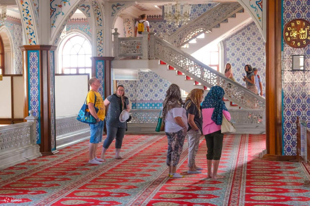 Green Lake Boat and Cabrio Bus Safari Tour from Side - Klook