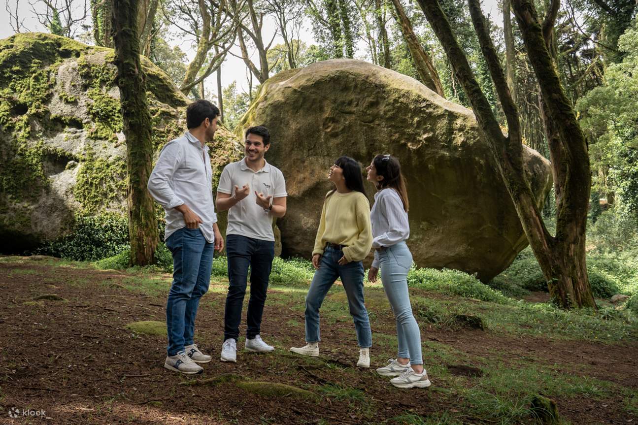 Tur Hiking Sintra, Istana Pena & Cabo da Roca - Klook Indonesia