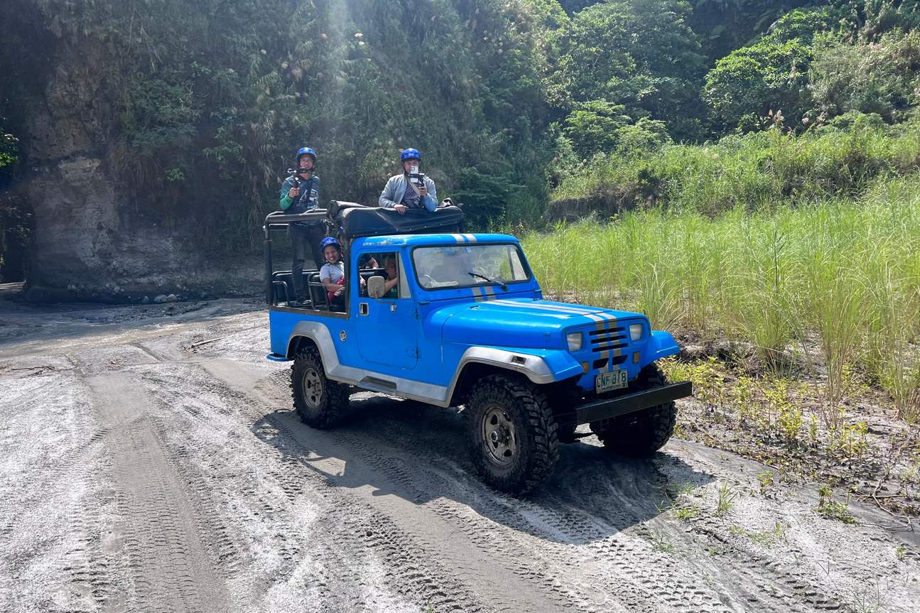 Puning Hot Spring and Restaurant Day Tour from Manila - Klook Stati Uniti