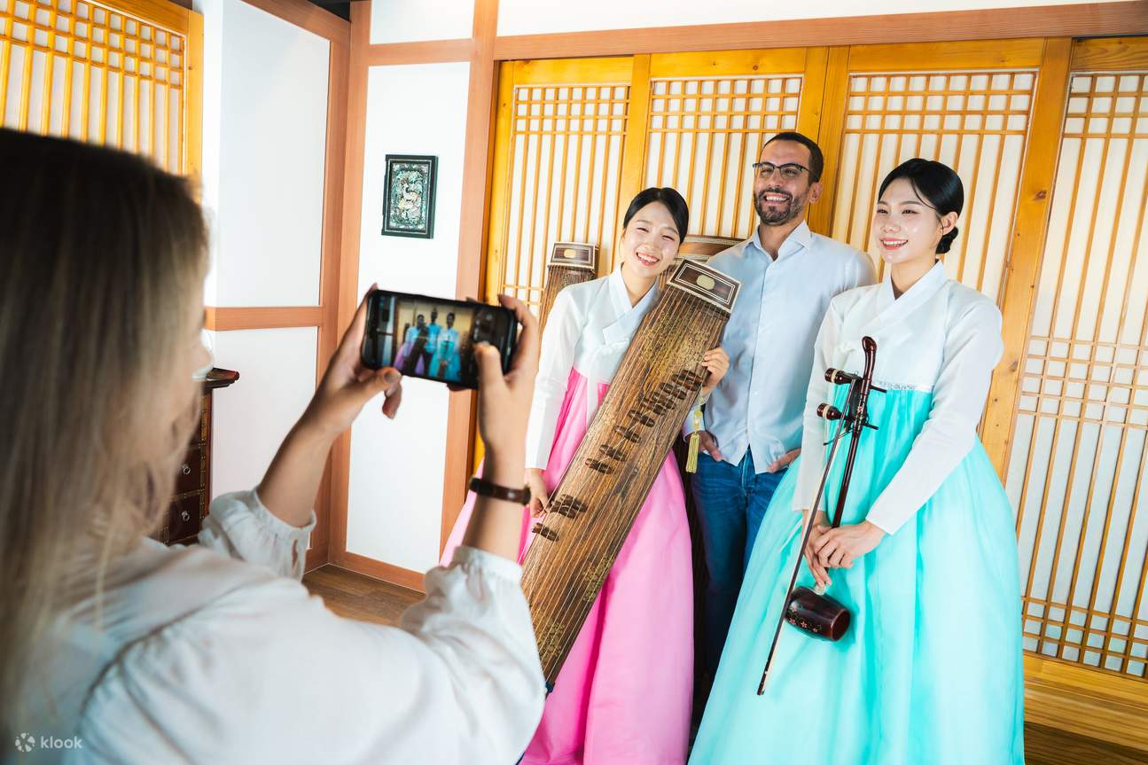 Jinyeon: Korean Traditional Music Performance with Modern vibes - Klook ...