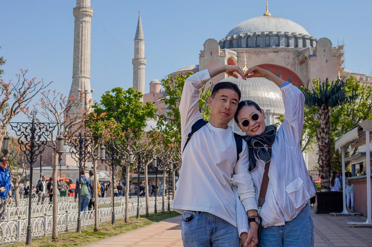 Istanbul Photoshoot Tour Hagia Sophia & Blue Mosque - Klook Australia