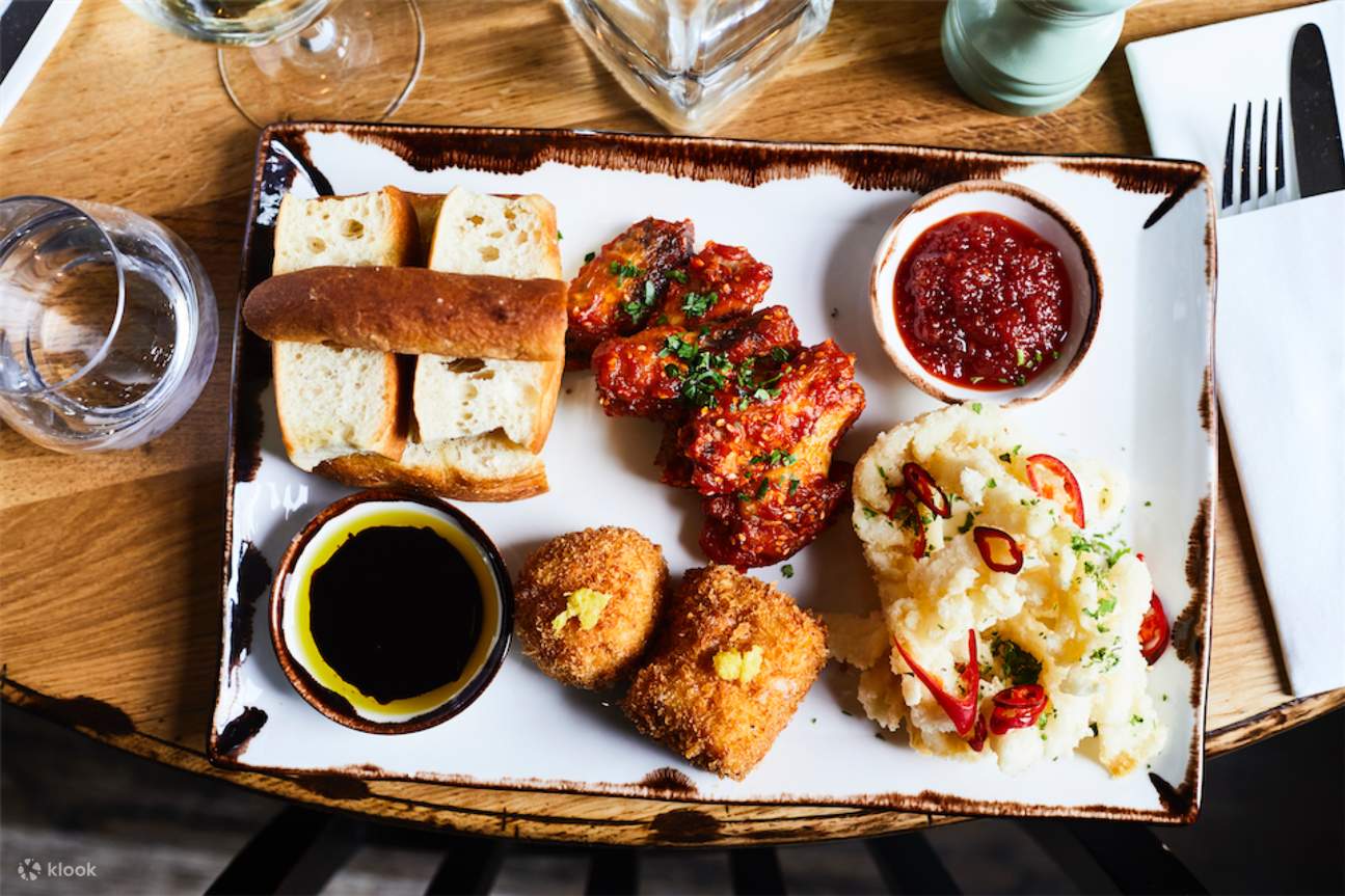 Try 8 English Foods & See Over 30 London Sights! - Klook Indonesia