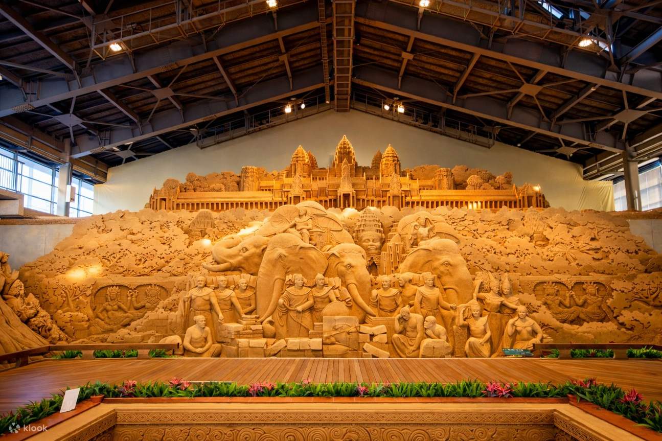Tottori Sand Dunes & Sand Museum & All-You-Can-Eat Pear Picking ...
