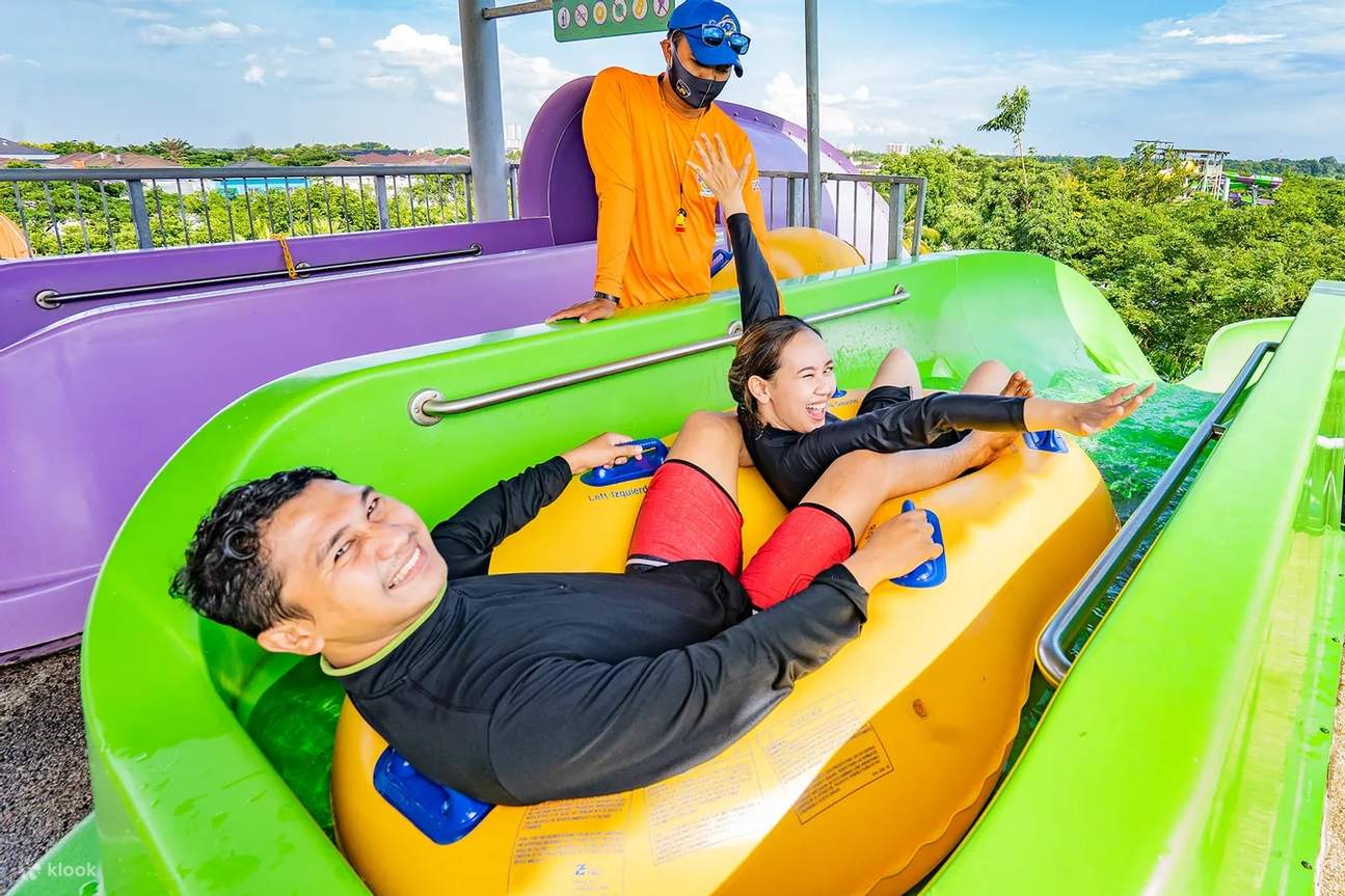 Go! Wet Waterpark Ticket in Bekasi - Klook
