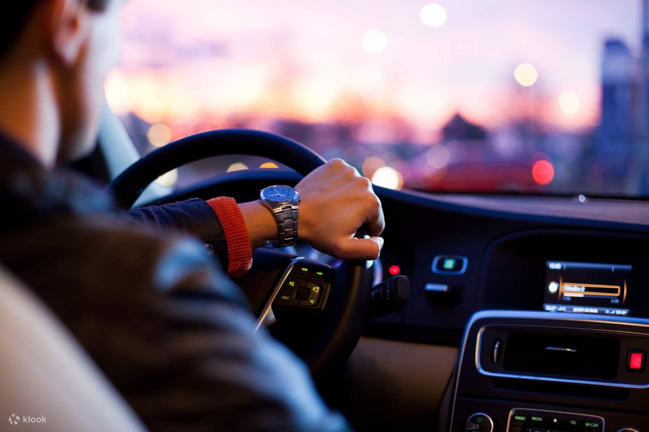 Melbourne Private Car Charter (Chinese-speaking Driver) - Klook