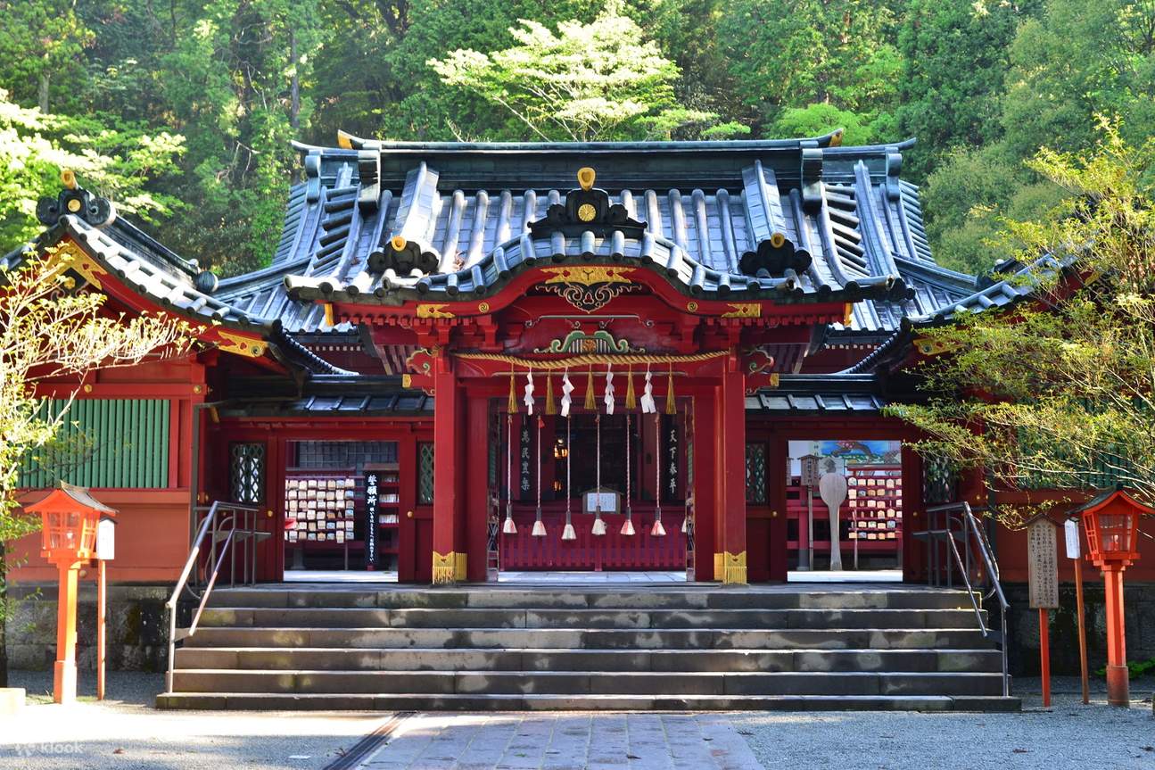 Balai Cerap Langit Tasik Ashi & Kuil Langit "Hakone Motomiya" & Kapal ...