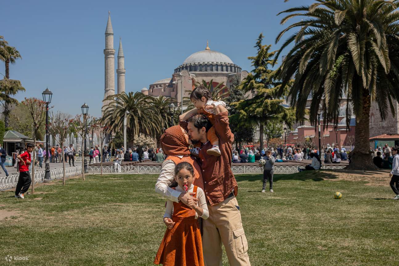 Istanbul Photoshoot Tour Hagia Sophia & Blue Mosque - Klook Hong Kong