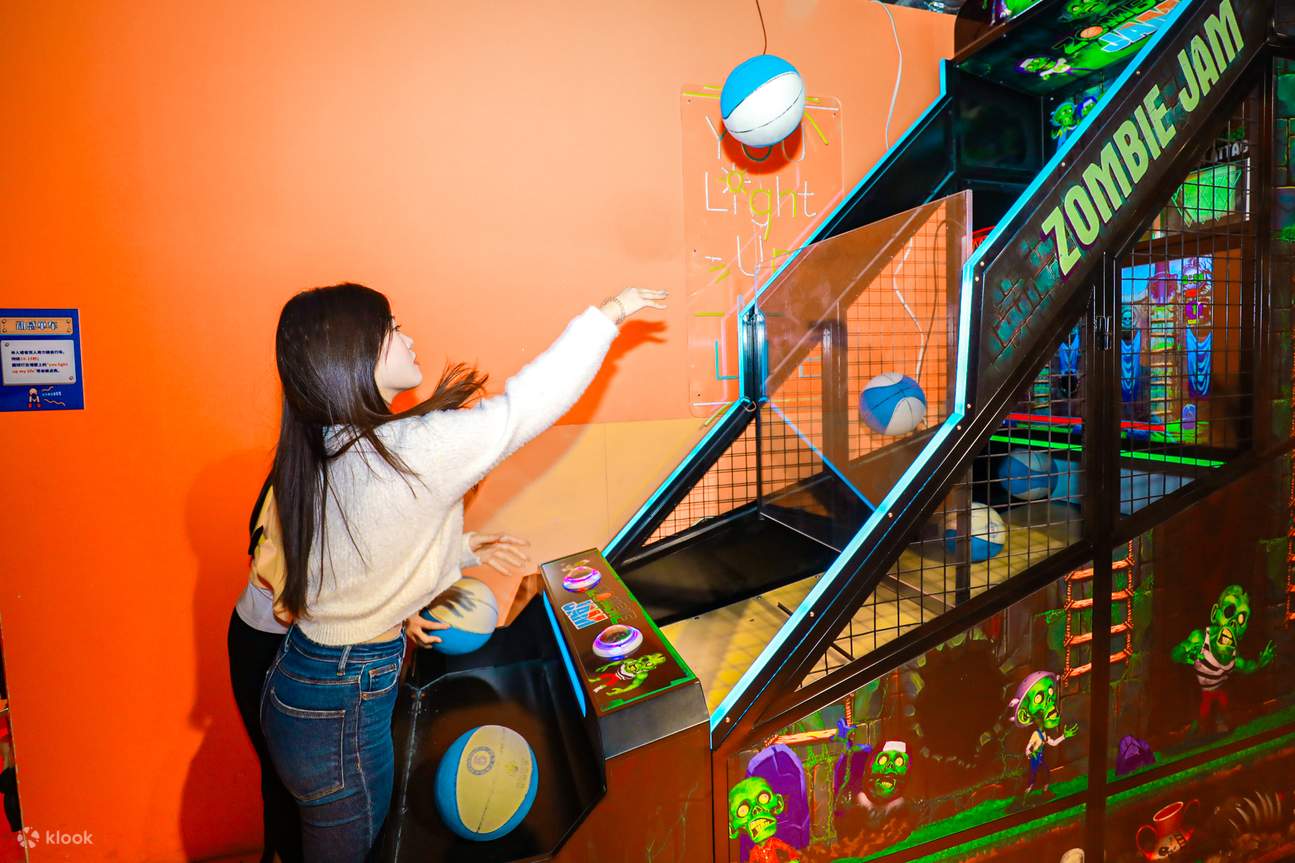 Shanghai Incredible Stress Relief Museum Ticket - Klook