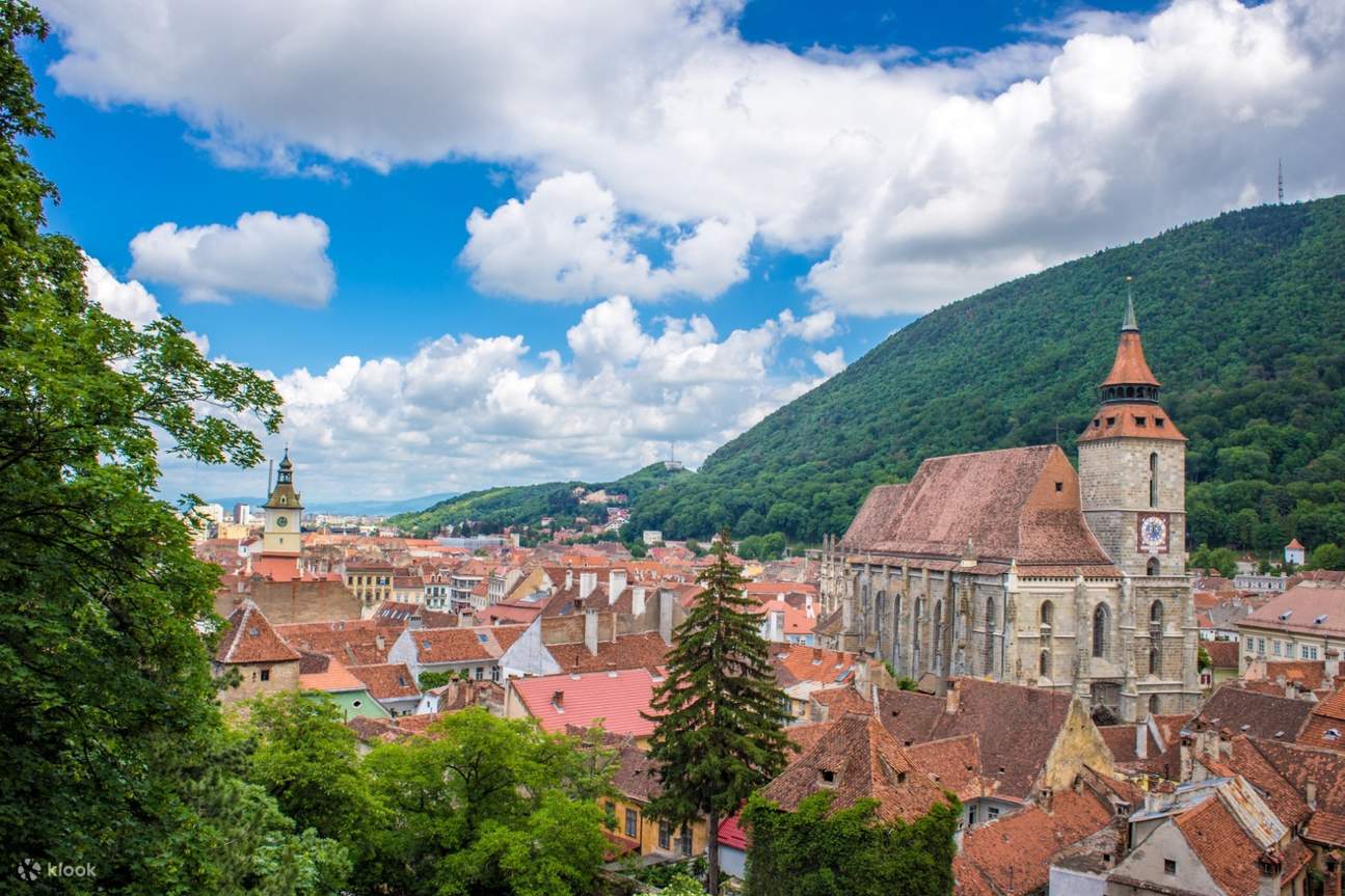 Dracula's Castle, Brasov, and Peles Castle Day Tour from Bucharest - Klook