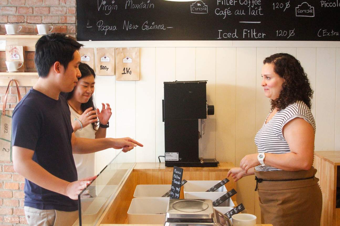 Bangkok Private Cafe Hopping Tour - Klook Stati Uniti