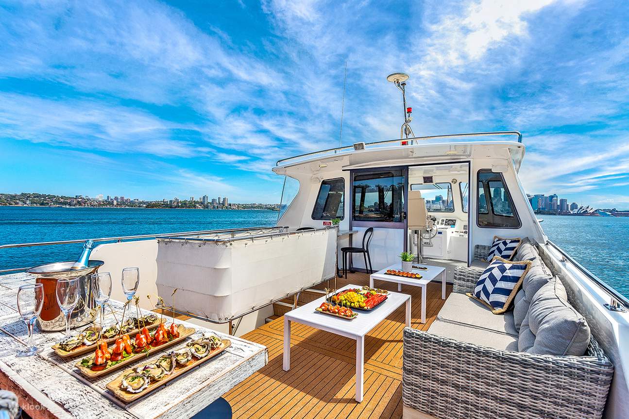 Join this all-inclusive New Years Eve Sydney Harbour Cruise - Klook