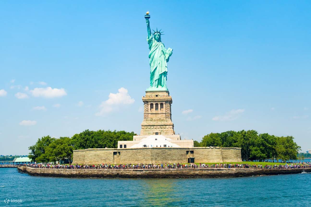 New York Liberty Island, Statue of Liberty Museum & Statue of Liberty ...
