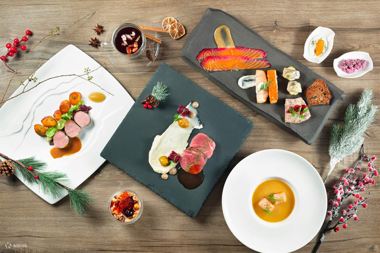 Buffet at Cafe Lagoon in Hong Kong Gold Coast Hotel - Klook Hong Kong