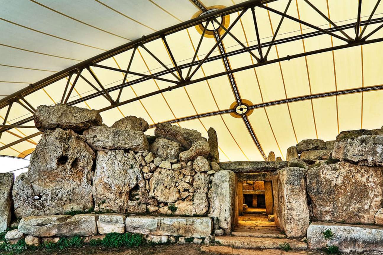 Prehistoric Temples and Highlights of the South Join In Day Tour with ...