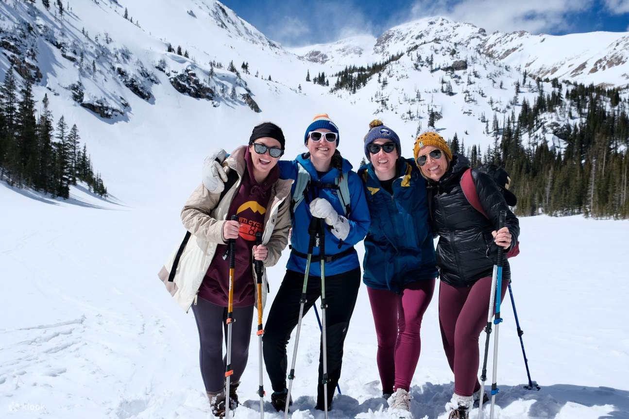 Snowshoeing in Rocky Mountains - Klook