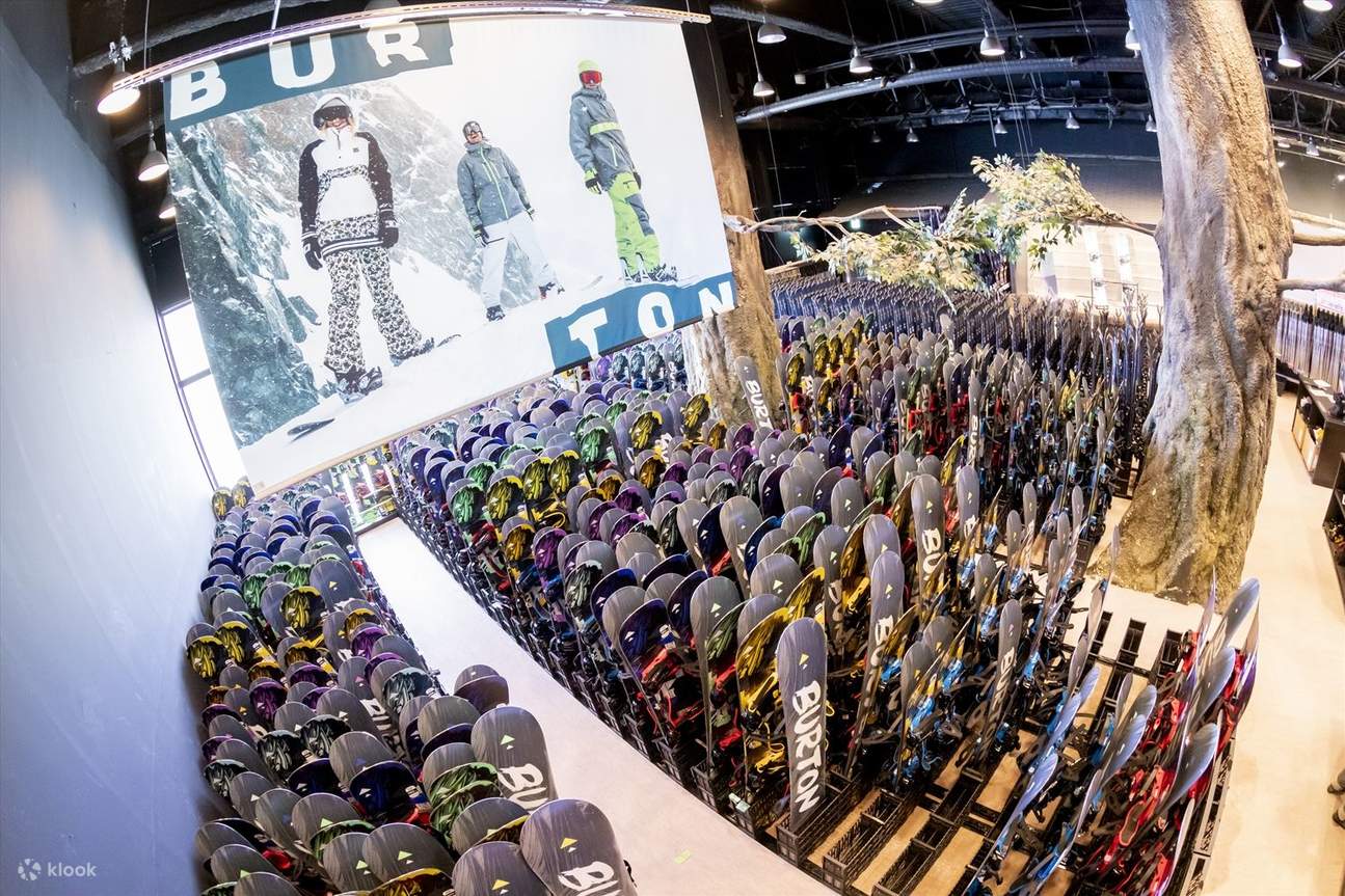 Kandatsu Snow Resort 1-Day Lift Ticket with Gear & Clothing Rental - Klook