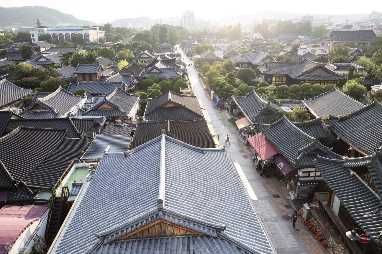Jeonju Hanok Village & Jangtaesan & Daedunsan Tour from Seoul - Klook