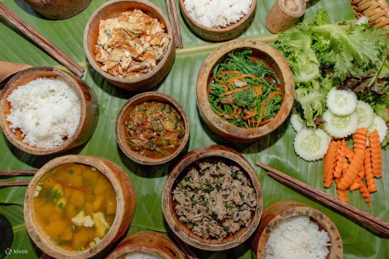 2D1N Akha Hill Tour in Chiang Rai - Klook