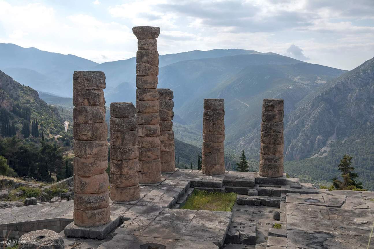 Perjalanan Sehari ke Delphi dari Athena: Jelajahi Peramal Yunani Kuno ...