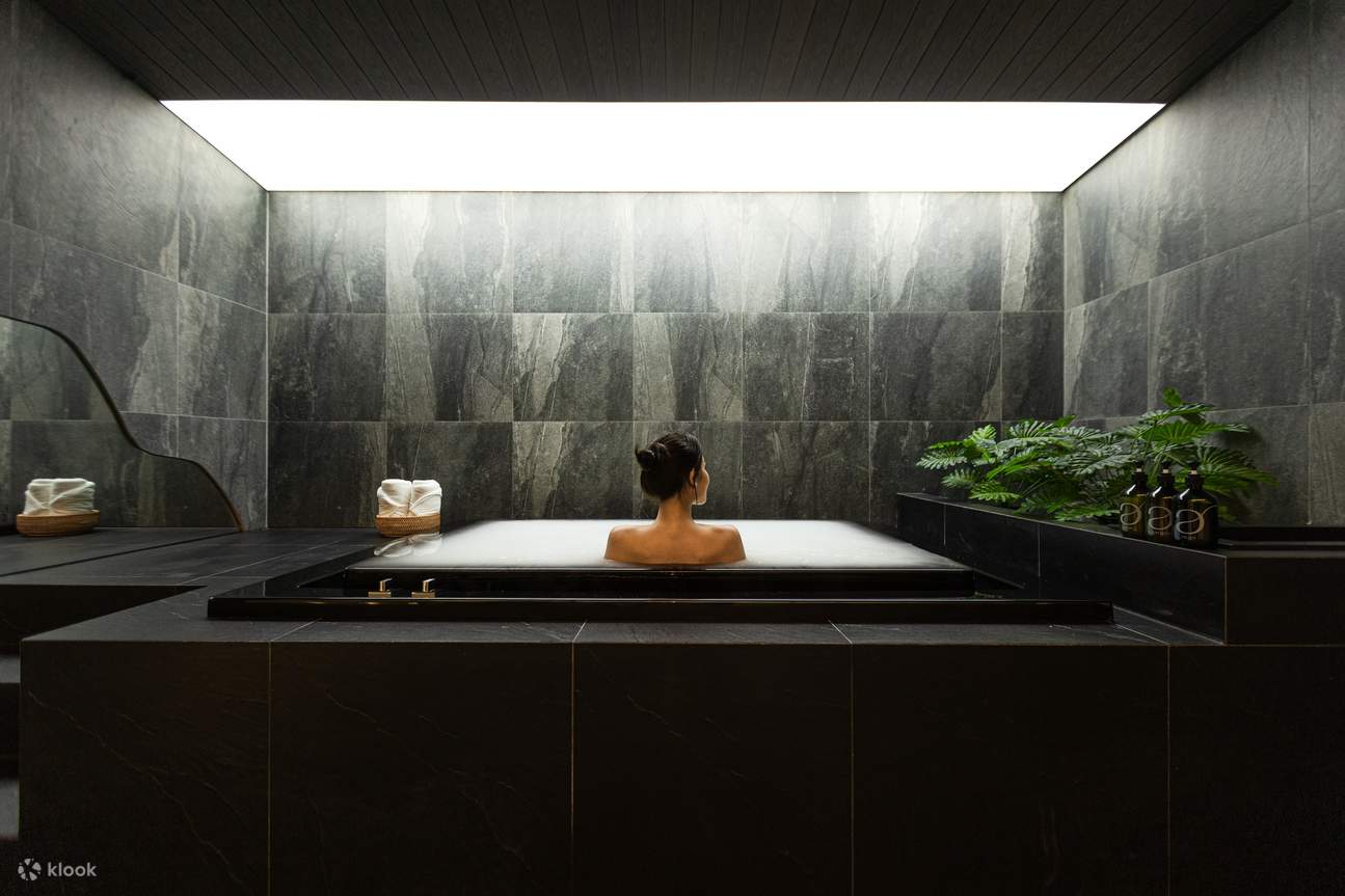 Once Upon A Thai Wellness Spa: Experience the Largest Private Thai ...